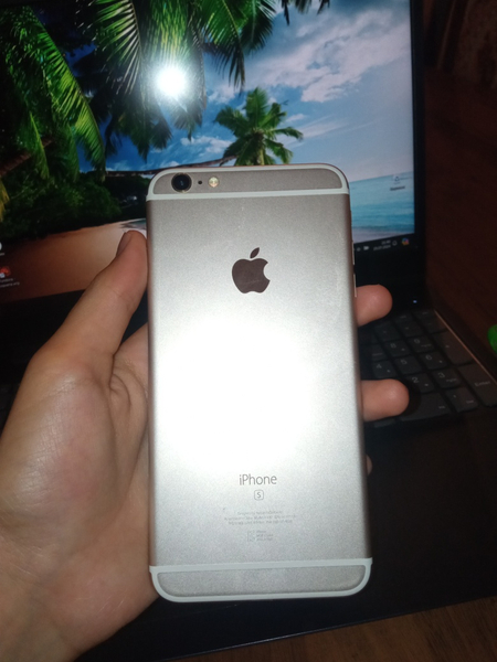 Продаётся iPhone 6s plus