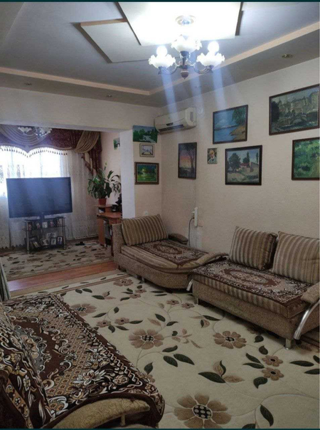 (К128966) Yakkasaroy tumanida 3-xonali kvartira sotiladi