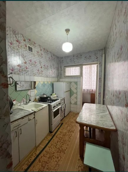 Новомосковская 1в2/2/4 76серия
