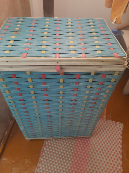 Белье постельное, 3 пододняльника, советские, 200тыс. за все 3 шт. Кор
