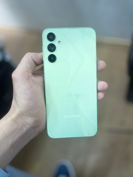 Samsung Galaxy A24