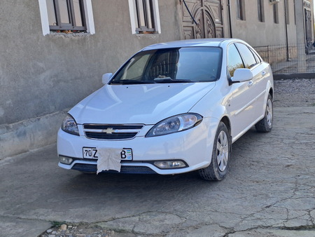 Жентра сотилади.