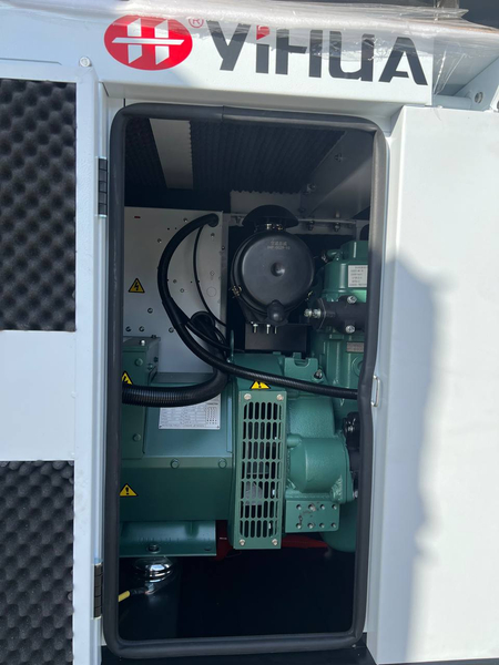 Дизельный генератор Fawde Yihua 22KWA-18Kwt