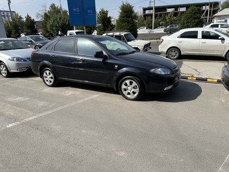 Gentra 2024-23 Gn elegant plus Export bez probeg maslo