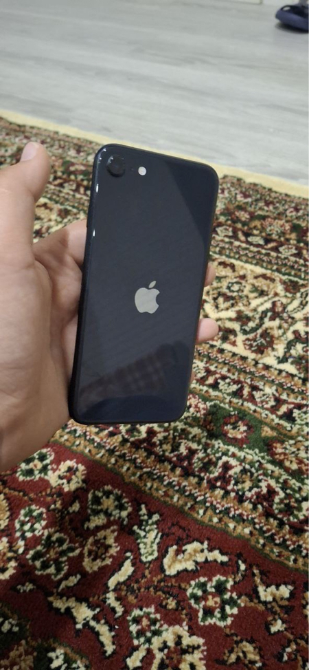 Iphone se 3 (2022) hammasi radnoy