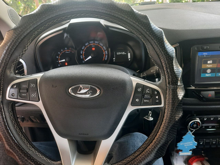 Lada XRAY Cross, 2019 года выпуска