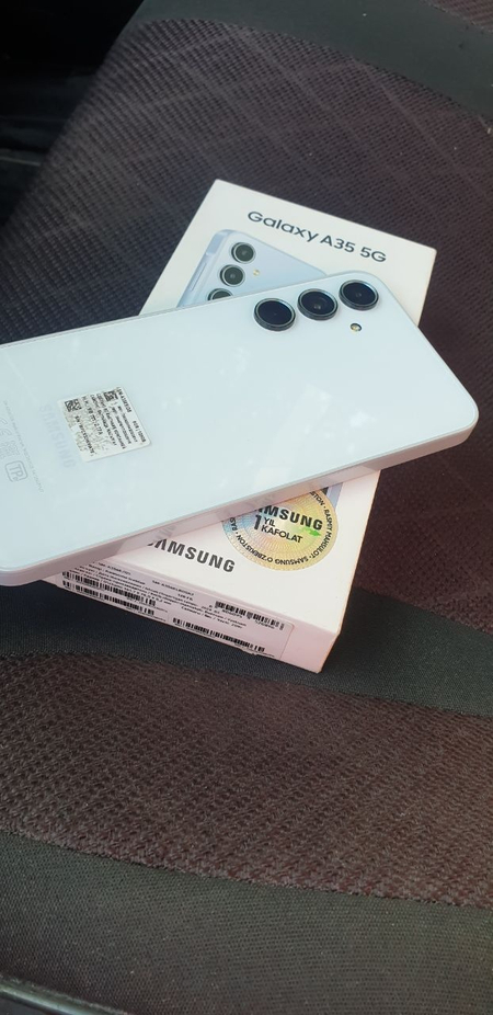 Samsung galaxy A35 8/128 muz ko'k