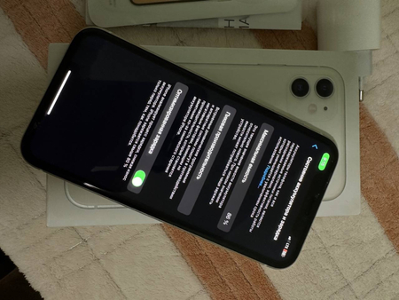 iPhone 11.  128 lik yomkost 86 % rodnoy