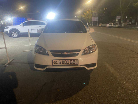 Sotiladi chevrolet gentra