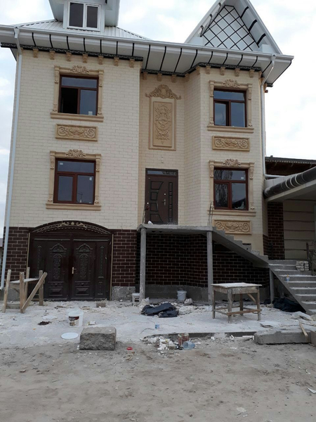 Fasad ishlarni qilamiz