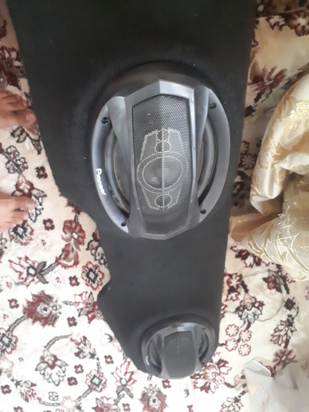 Pioneer kalonka sotiladi xolati yaxshi 300000