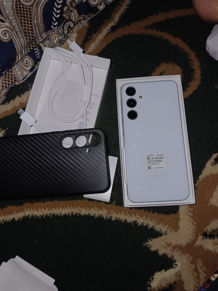Samsung a55 5g yangi kafolati bilan