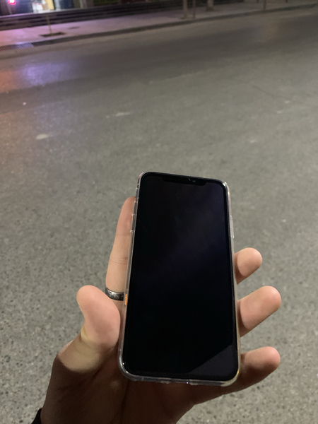 iPhone XS Srochno sotiladi