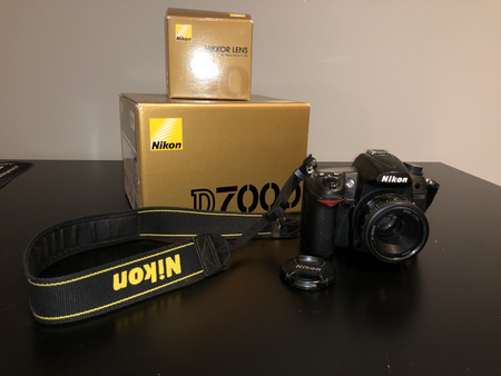 Зеркальная фотокамера Nikon D7000 + Nikkor AF 50mm 1.8D