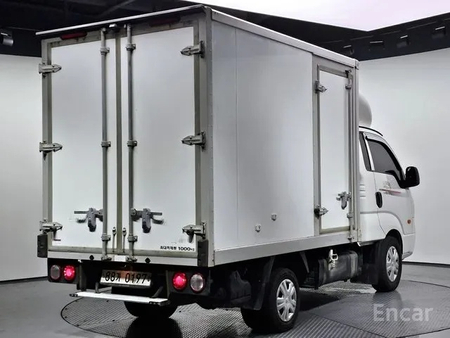 Sotuvda Kia Bongo 1tonnali super cabin
