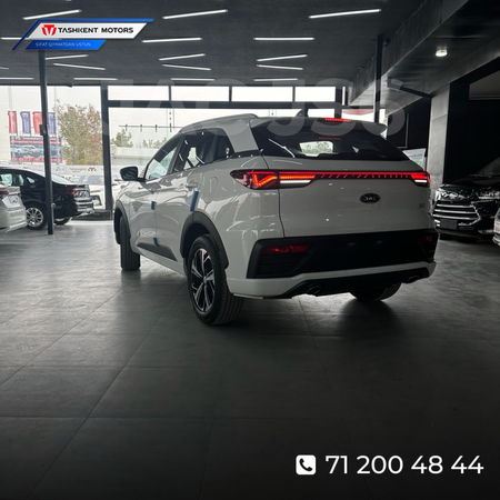 Jac j6. Barcha imkoniyatlarga ega krassover