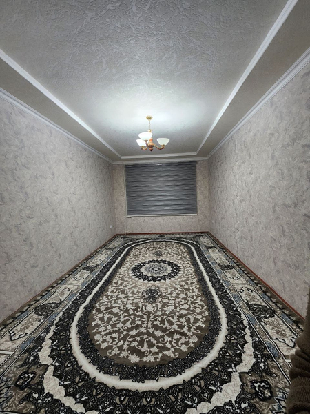 Продаётся 1 комнатная квартира на 1 этаже партсъезд 30 000$