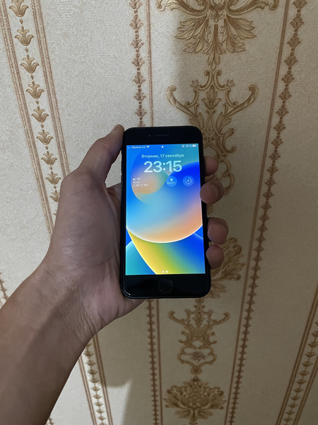 Iphone 8 idial 64 tali