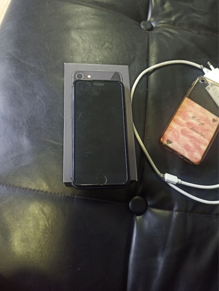Iphone 8 garantiya srochnaa