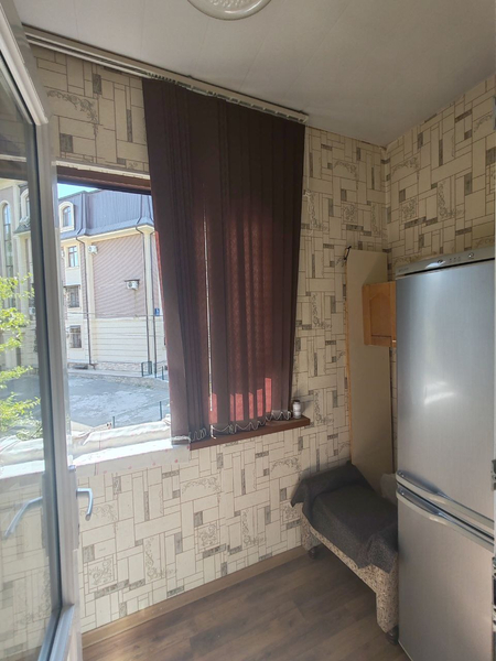 Продажа 2/2/5 буз 2, Автосалон пойтахт