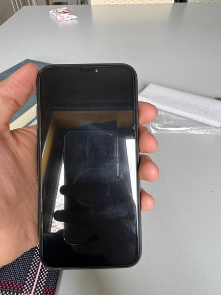 IPhone XR 64gb holati zor