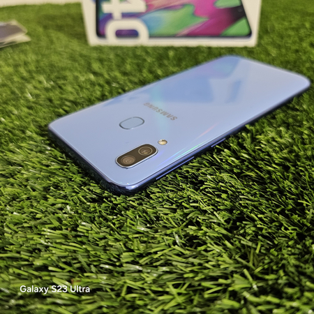 Samsung A40 sotiladi