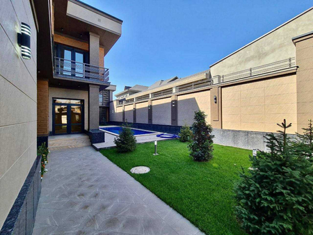 Продаётся евро Дом в Центр Луначарского Br12