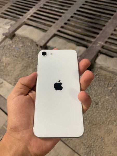 Iphone Se2020 sotiladi