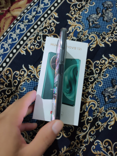 HUAWEI nova 12i 8/256