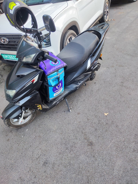 Skuter yakeda sport