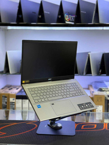Acer Aspire 5 Intel Core i5-12450H/8GB DDR4/512GB SSD/15.6