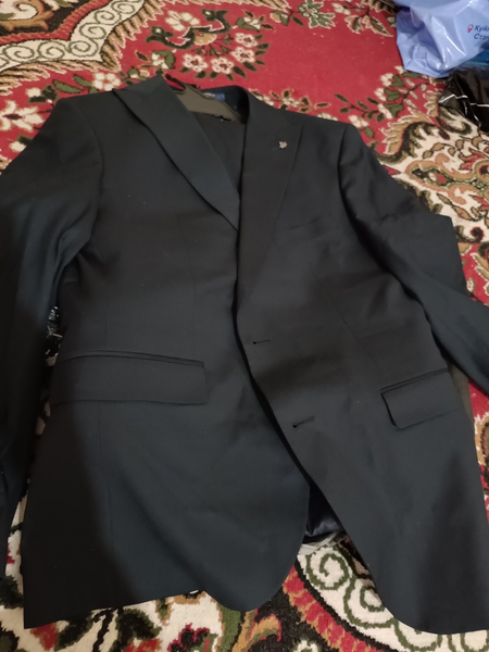 Kuyovlar uchun kostyum bryuk nimcha va tufli