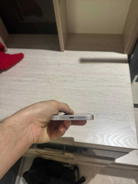 Iphone 13 128GB 75%Battery