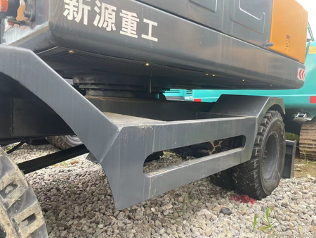 Экскаватор колёсный SINYUAN 75 талик сотилади