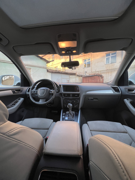 Audi Q5 2.0L Turbo