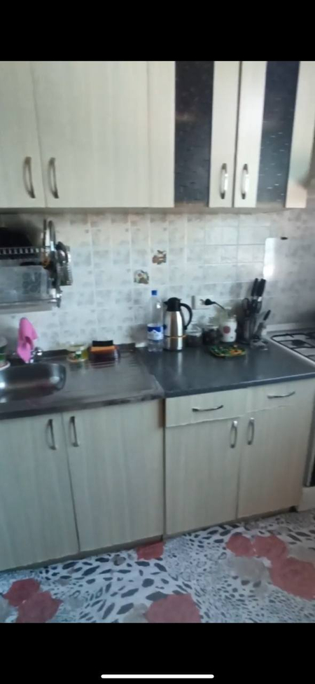 Зрочно продаётся кухонный гарнитур б/у