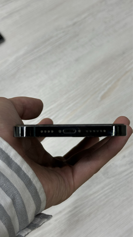 Iphone 13 Pro Max идеал , только мененый аккумулятор
