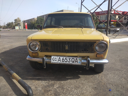 Zo'r moshina  olas haydis