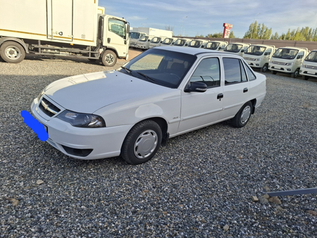 Chevrolet neksiya
