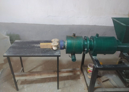 Kir sovun aparat 380 w ishlaydi srochno sotiladi