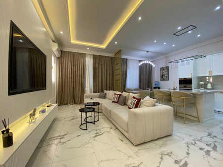 ЖК Darhan Avenue 
(Мирзо-Улугбекский район)
Комнат: 3