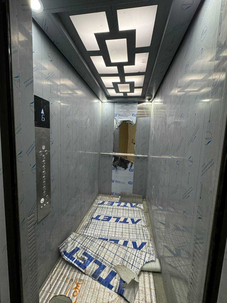 2 xonali 65m2 ochiq balkoni bor sotiladi.