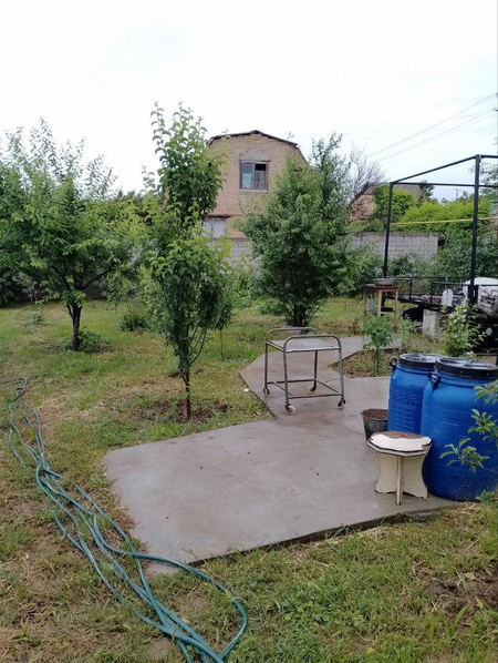 Продается дом с участком