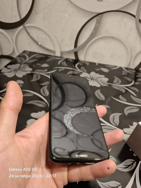 Smartphone Huawei Y6 2019 2/32 Gb SOTILADI. ПРОДАЁТСЯ Смартфон Huawei