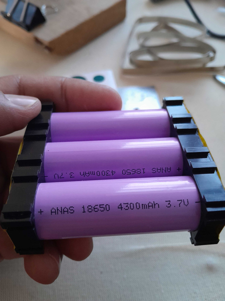 Mini ups 12 volt