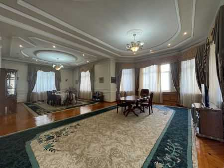Успей купить дом в Ташкенте. Алмазарский район 16-сот, 400 м² (J2636 )