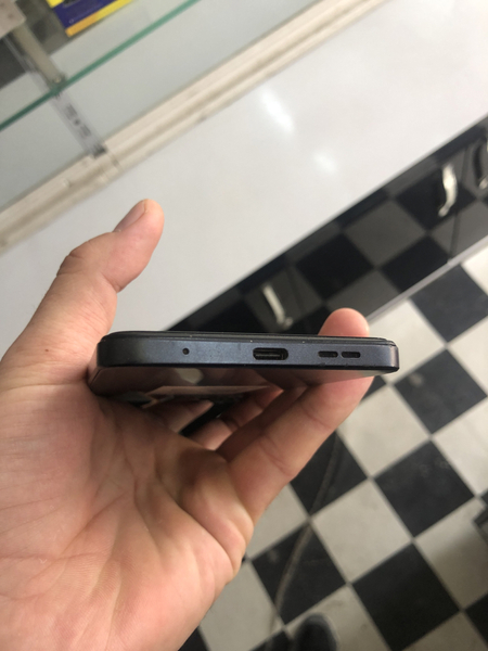 Redmi not 12 hotira 128 gb idiyal 10/10