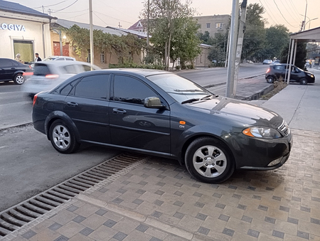 Жентра жка икки ранг сотилади