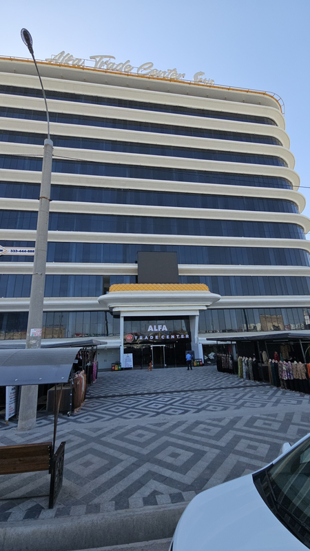 Аренда около Абу Сахий в ТЦ Alfa Trade Center