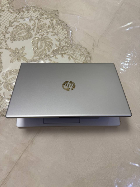 Hp Ryzen 5 7520U DDR5 8GB SSD 512GB M2 Nvme